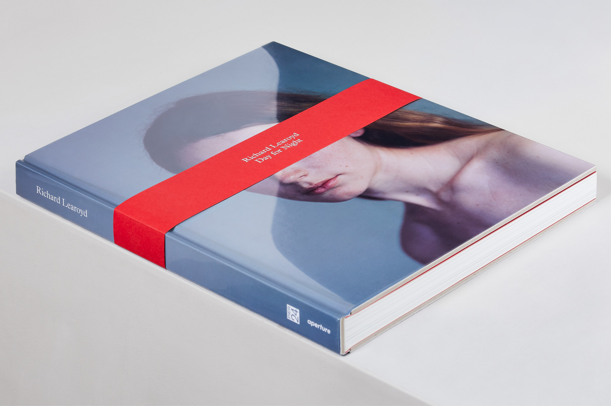 Richard Learoyd/aperture – Day for Night book – Cartlidge Levene