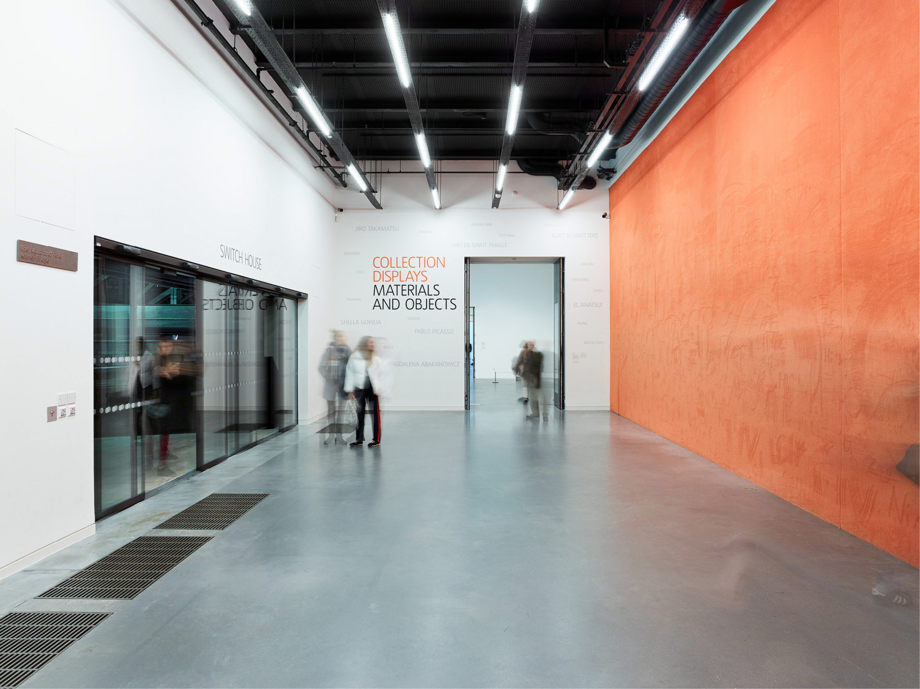 Tate Modern – Wayfinding and signage – Cartlidge Levene