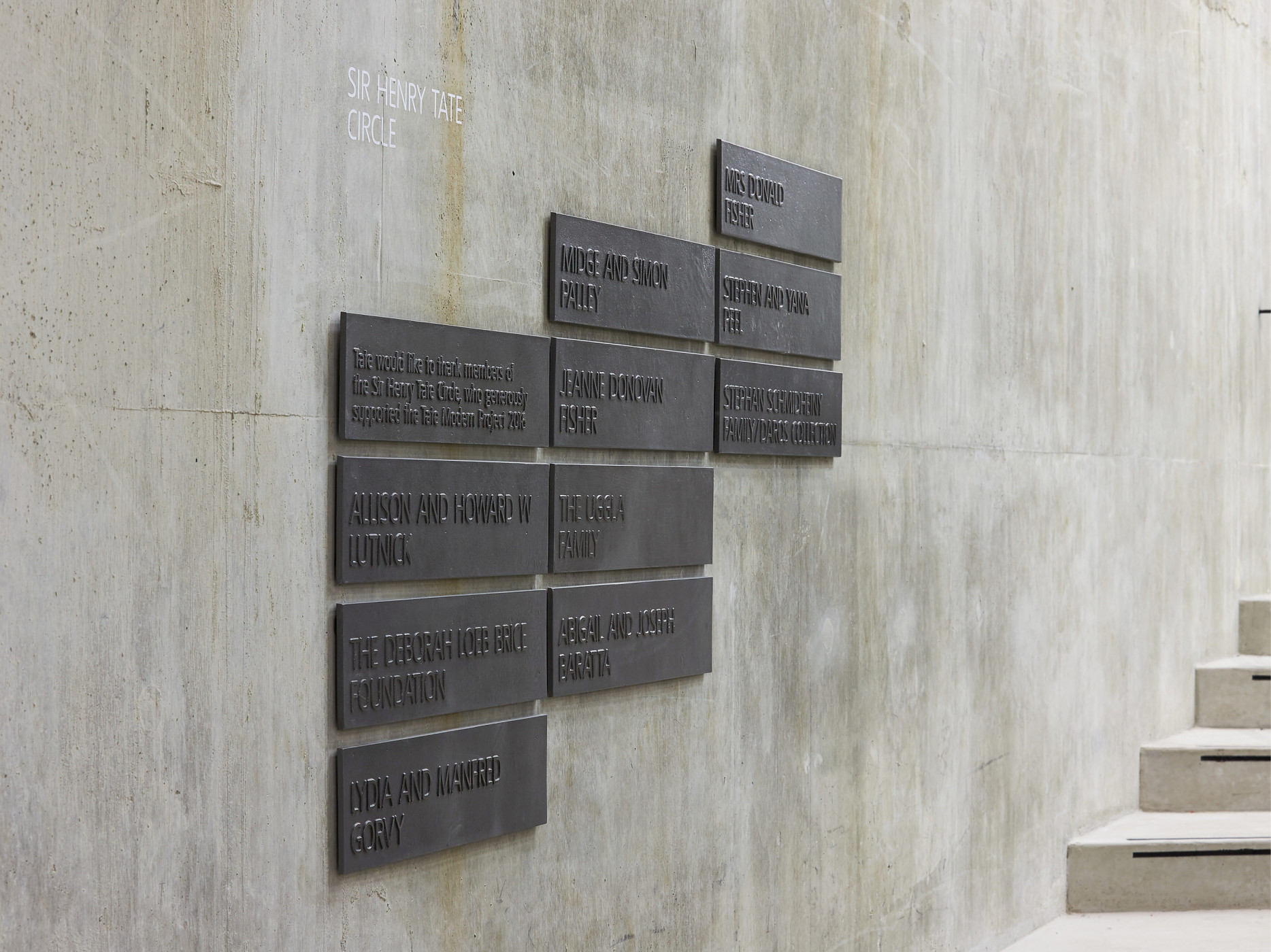 Tate Modern – Wayfinding and signage – Cartlidge Levene